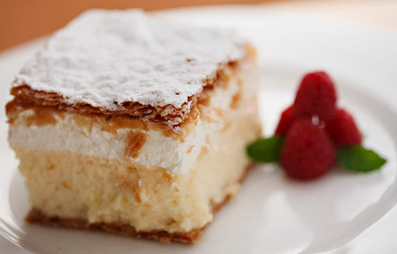 Kremna Rezina In Park Restaurant & Café | TasteAtlas | Recommended ...