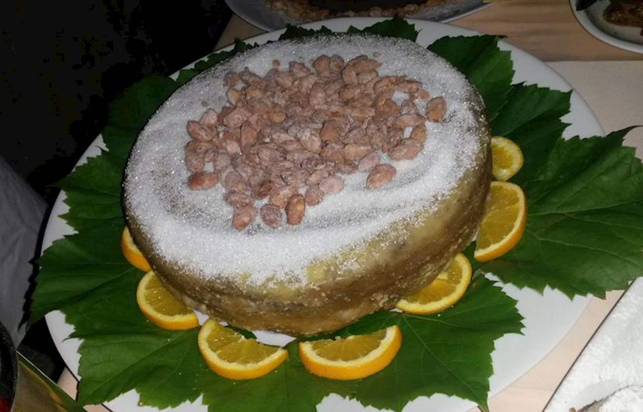 Stonska Torta In Kapetanova Kuća | TasteAtlas | Recommended authentic ...