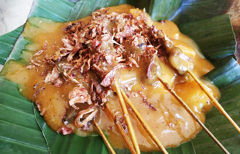 Sate Padang | Traditional Beef Dish From West Sumatra, Indonesia ...
