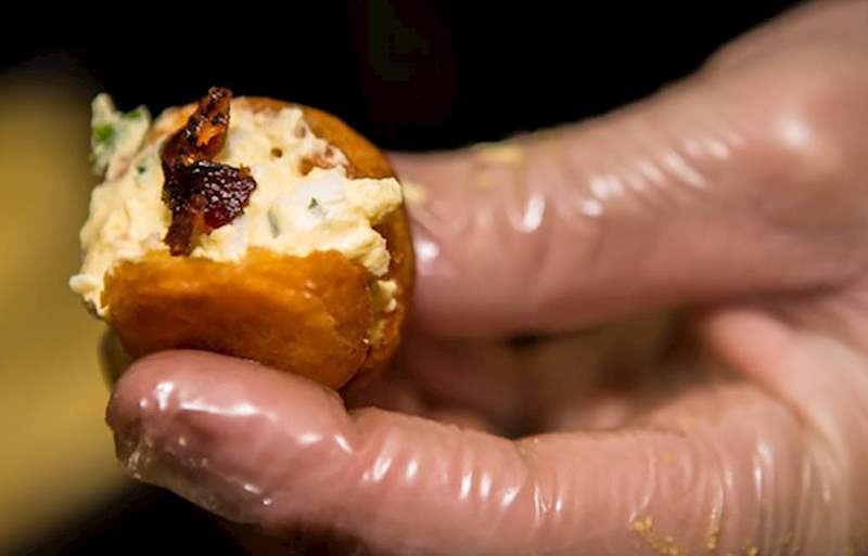 Sriracha | Traditional Sauce From Si Racha, Thailand