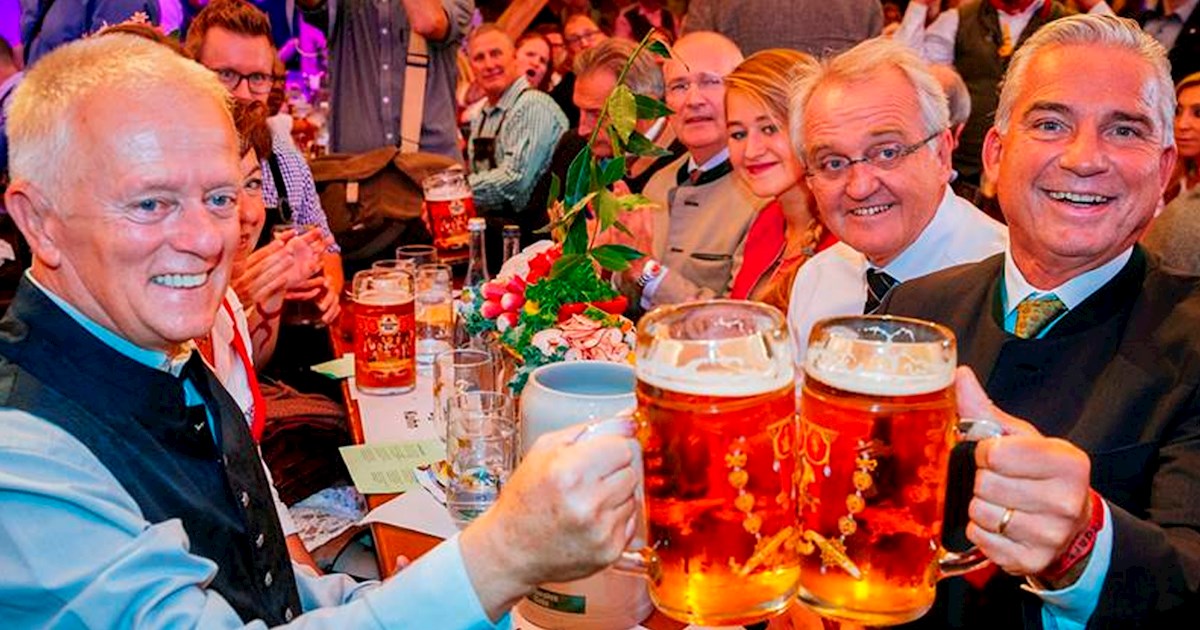Cannstatter Volksfest | Beer festival in Stuttgart | Where? What? When?