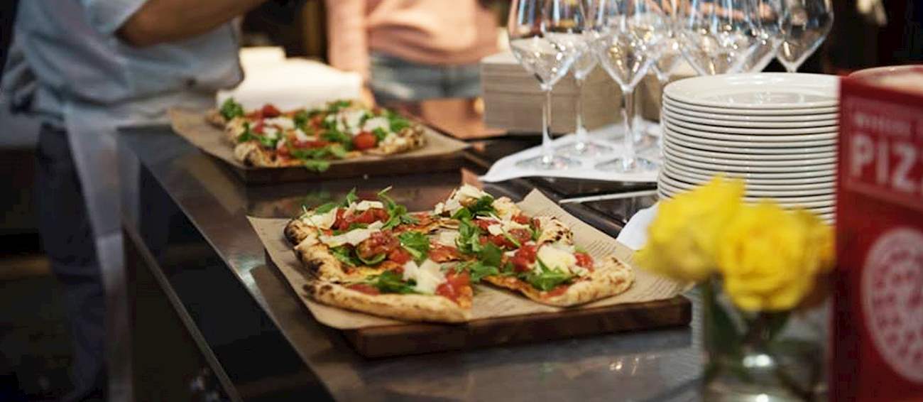 Napoli Pizza Village | Food festival in Naples | Where? What? When?