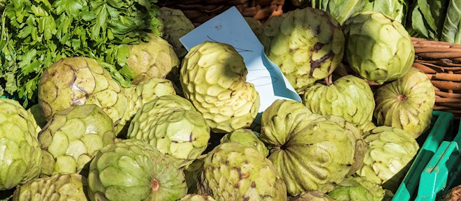 Portuguese Fruits: 18 Fruit Types in Portugal | TasteAtlas