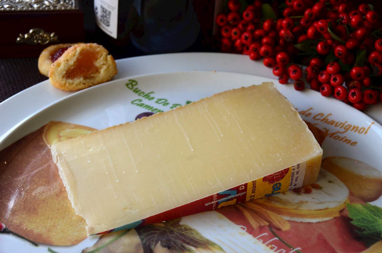 Piave | Local Cheese From Province of Belluno, Italy