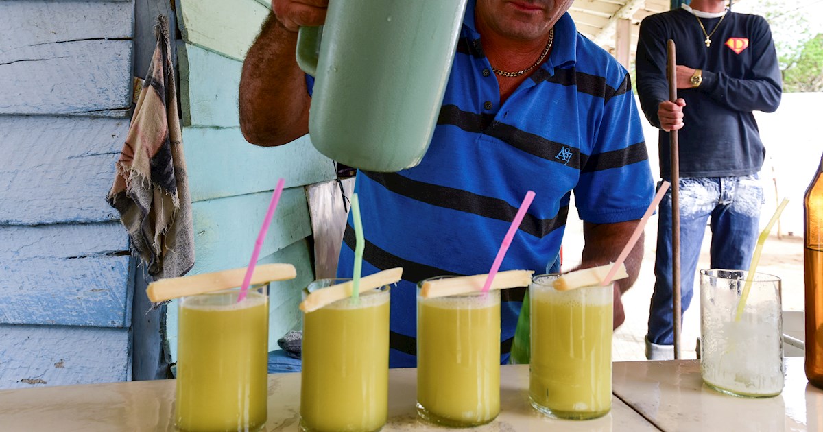 Guarapo | Local Sugarcane Juice From Colombia