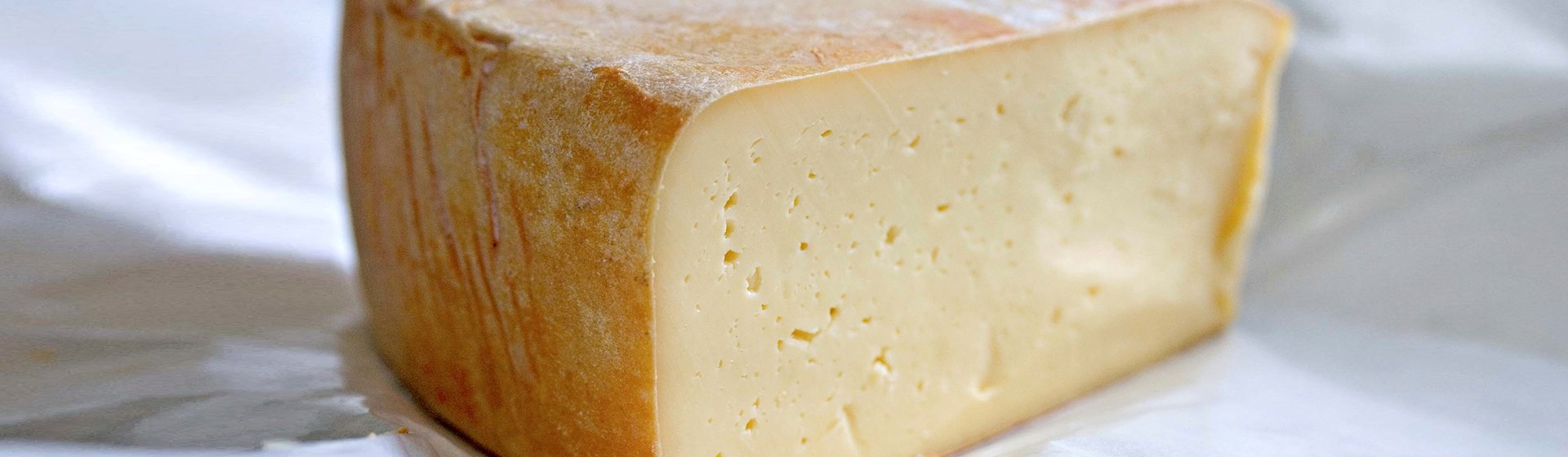 3 Best Semi-soft Cheeses in Somerset - TasteAtlas