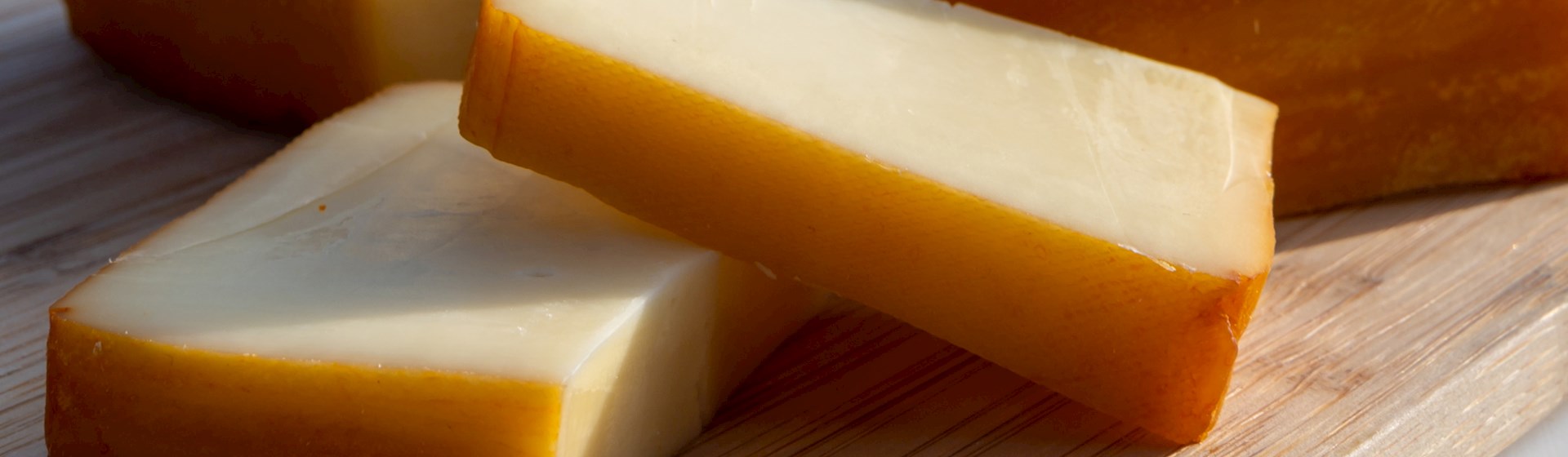 9 Best Semi-soft Cheeses in Quebec - TasteAtlas