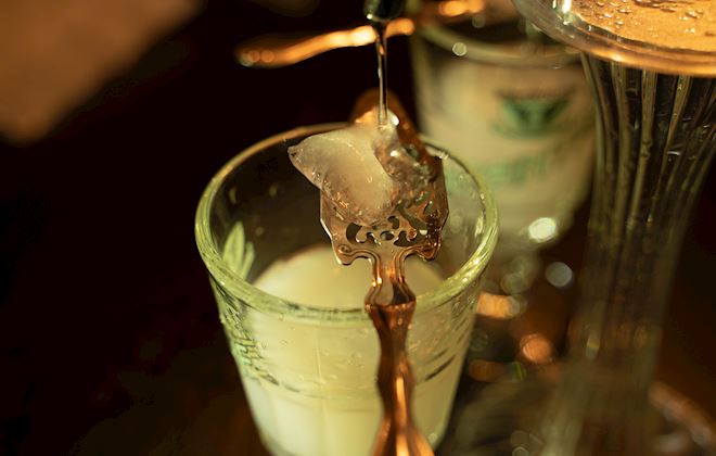 Swiss Alcoholic Beverages: 9 Alcoholic Beverage Types in Switzerland ...