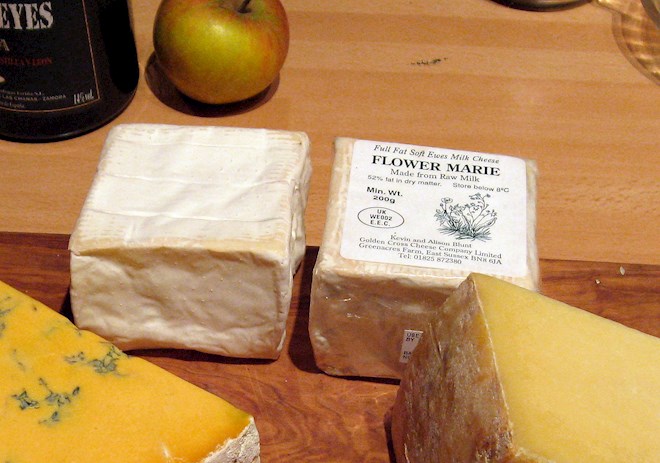 British Sheep's Milk Cheeses: 17 Sheep's Milk Cheese Types in United ...