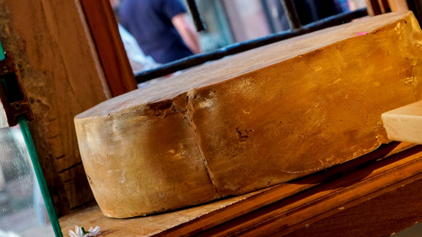 Top 66 French Washed Rind Cheeses - TasteAtlas