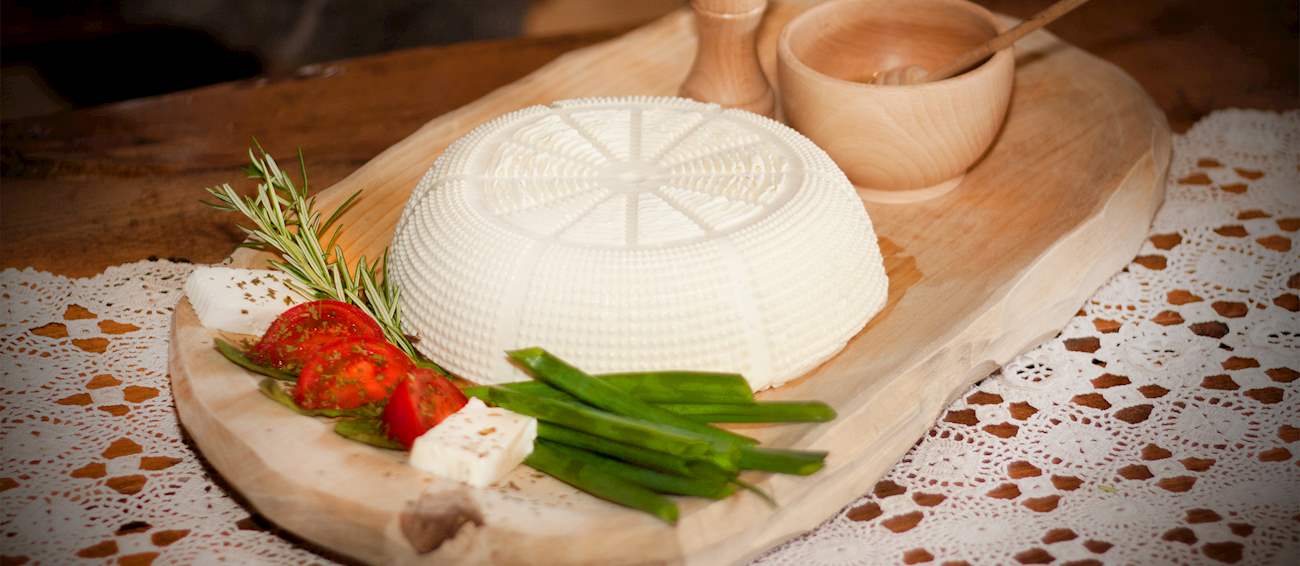 8 Most Popular Polish Cheeses - TasteAtlas