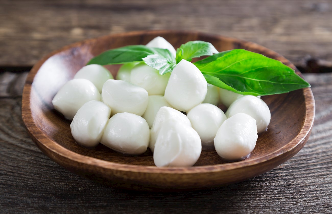 Perlini Mozzarella | Local Cheese From Italy, Western Europe