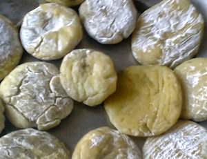 What to Eat in New Delhi | New Delhi Local Food | TasteAtlas