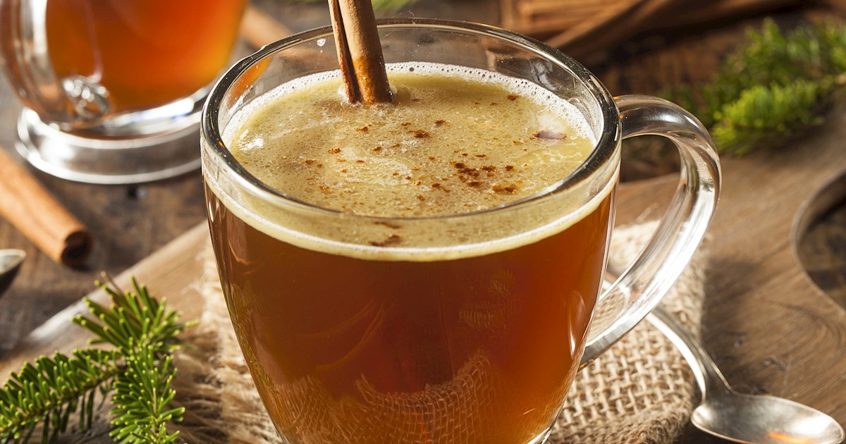 Creamy Hot Buttered Rum With Vanilla Ice Cream Authentic Recipe ...