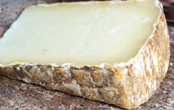 Néo-Aquitain Cheeses: 25 Cheese Types in Nouvelle-Aquitaine | TasteAtlas