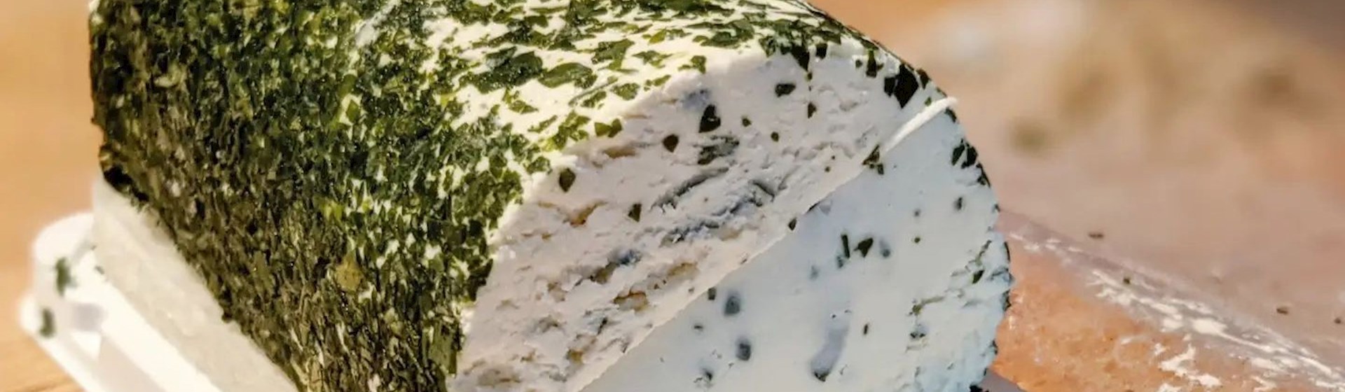 4 Best Natural Rind Cheeses in Cher - TasteAtlas