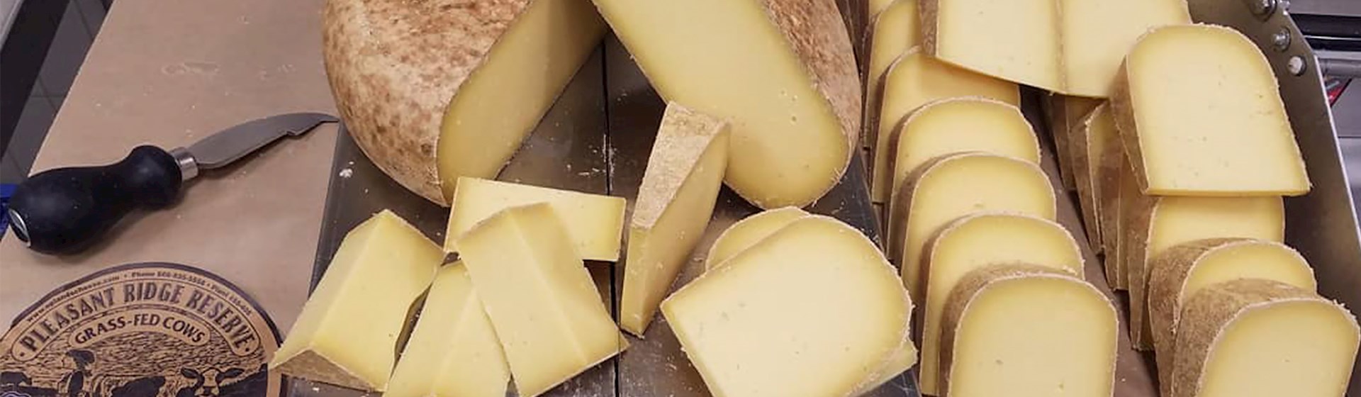 4 Best Raw Milk Cheeses in Wisconsin - TasteAtlas