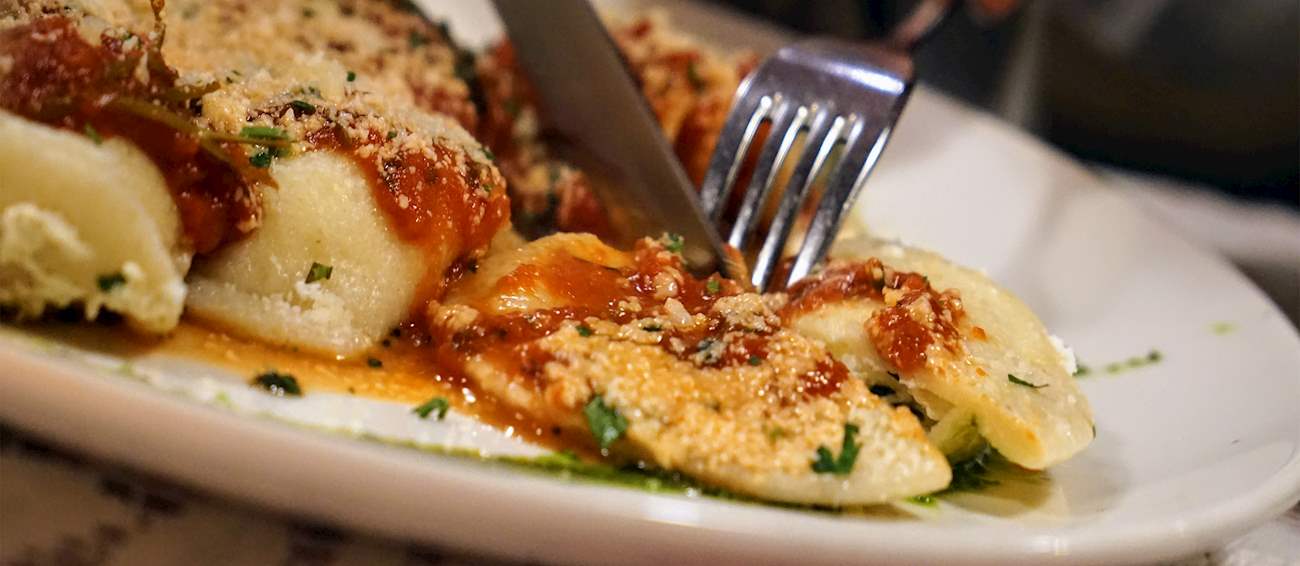 Ravioli (Pasta Type) | Local Pasta Variety From Italy, Western Europe ...