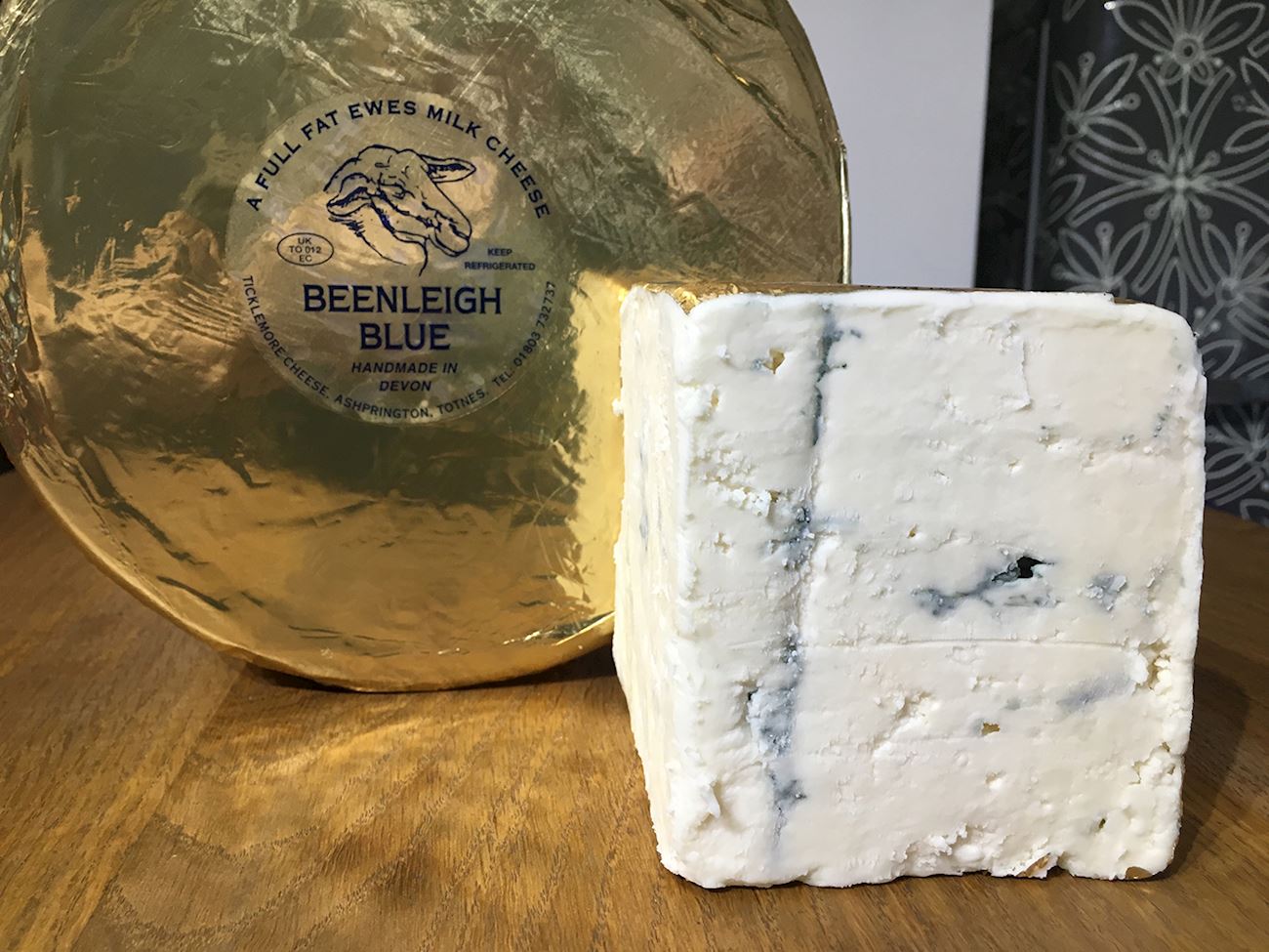 6 Best Natural Rind Cheeses in Devon - TasteAtlas