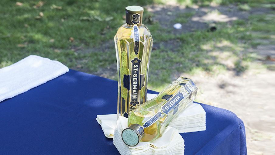 5 Best Flower Liqueurs in Europe - TasteAtlas