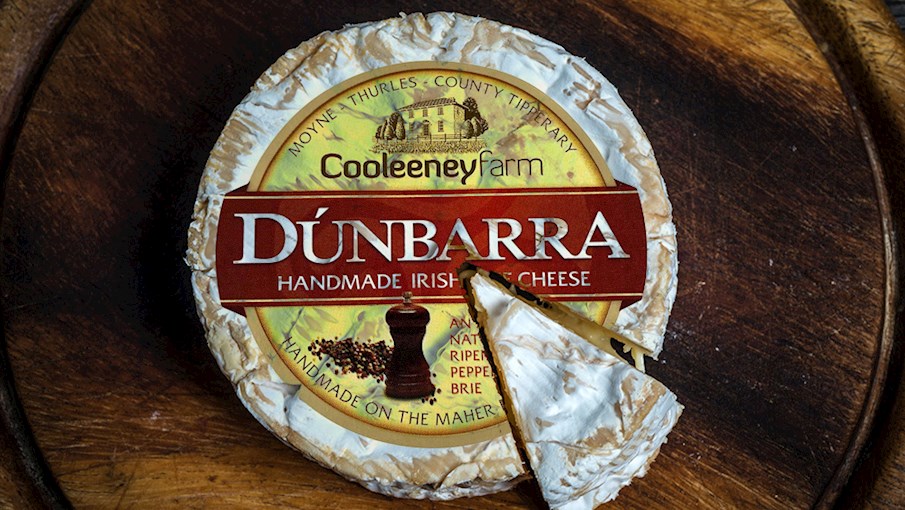 4 Best Bloomy Rind Cheeses in Ireland - TasteAtlas