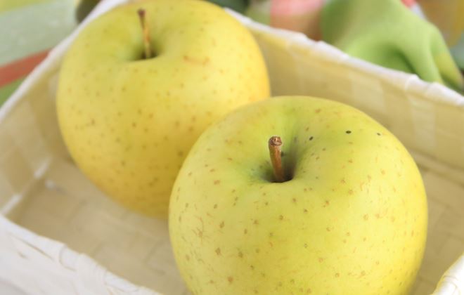Asian Apples: 8 Apple Types in Asia | TasteAtlas