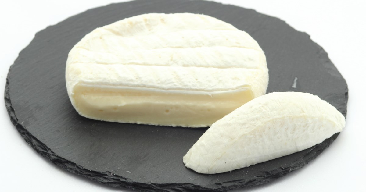 Bloomy Rind Cheeses: 4 Bloomy Rind Cheese Types in Lake Geneva Region ...