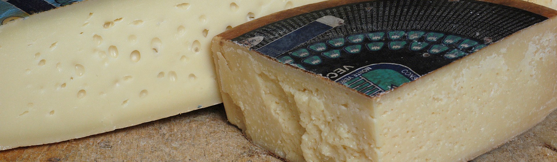 9 Best Raw Milk Cheeses in Veneto - TasteAtlas