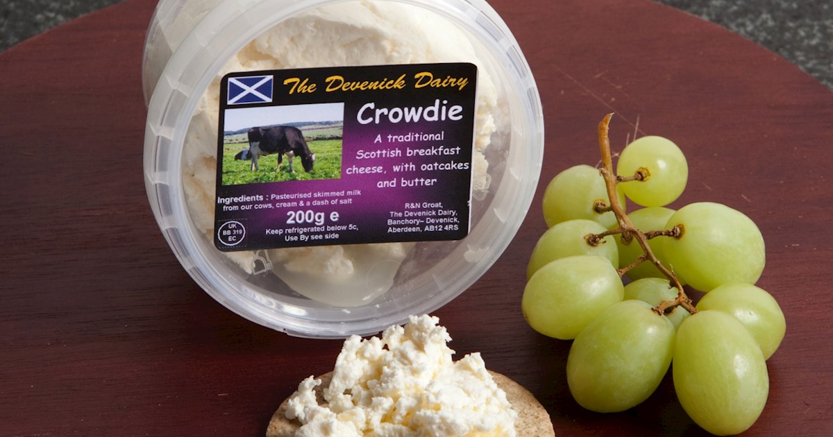 Scottish Cheeses: 17 Best Cheeses, Cheese Types, Dishes with Cheese
