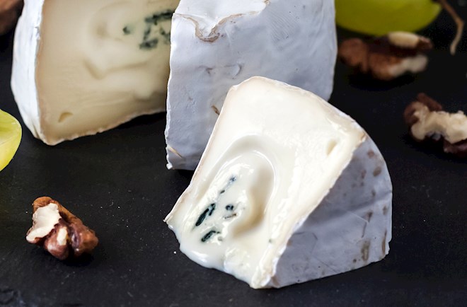 Quebecois Cheeses: 28 Cheese Types in Quebec | TasteAtlas