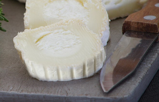 Quebecois Cheeses: 28 Cheese Types in Quebec | TasteAtlas