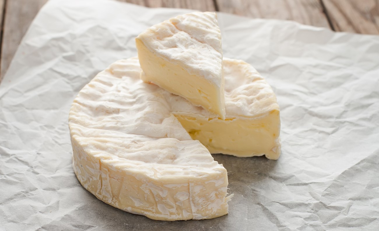 9 Best Bloomy Rind Cheeses in Canada - TasteAtlas