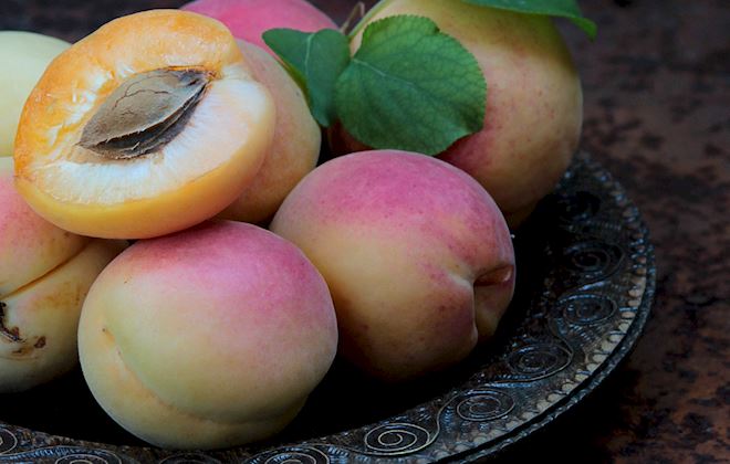 Fruits of the World: 253 Fruit Types | TasteAtlas