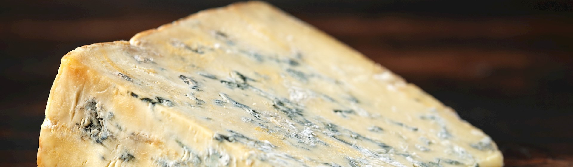 12 Best Washed Rind Cheeses in England - TasteAtlas