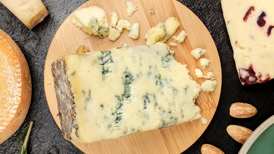 27 Best Blue Cheeses in the United Kingdom - TasteAtlas