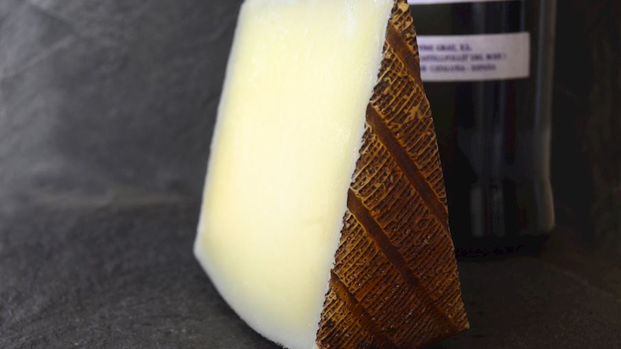 63 Best Waxed Rind Cheeses in the World - TasteAtlas