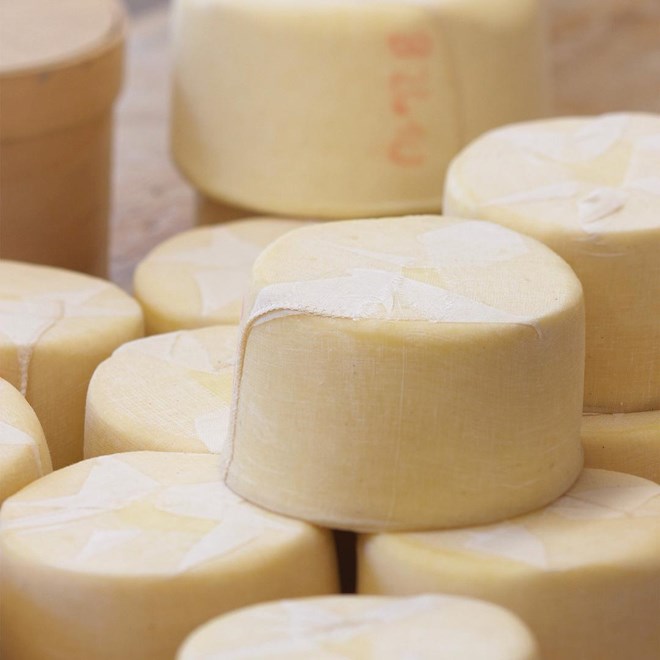 American Cheeses: 296 Cheese Types in United States of America | TasteAtlas