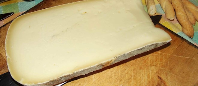 European Mixed Milk Cheeses: 90 Mixed Milk Cheese Types in Europe ...
