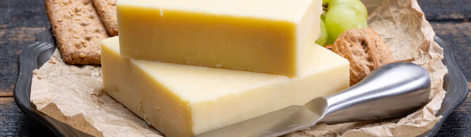 11 Best Waxed Rind Cheeses in North America - TasteAtlas