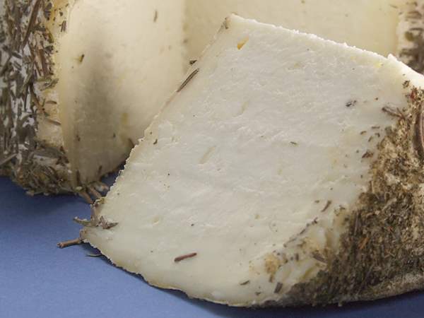 10 Worst Rated French Cheeses - TasteAtlas