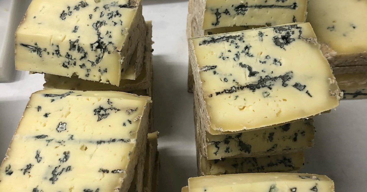 Muranda Blue | Local Cheese From Waterloo, United States of America