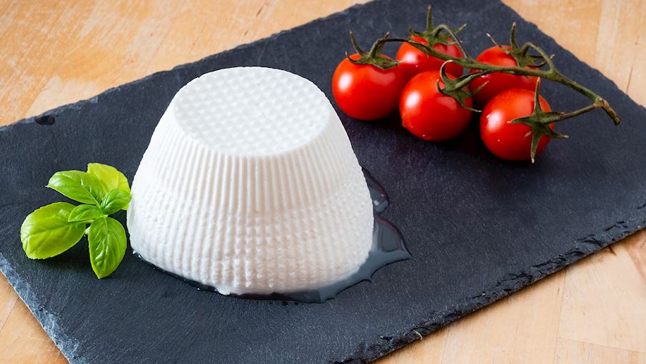 17 Best Water Buffalo's Milk Cheeses in the World - TasteAtlas