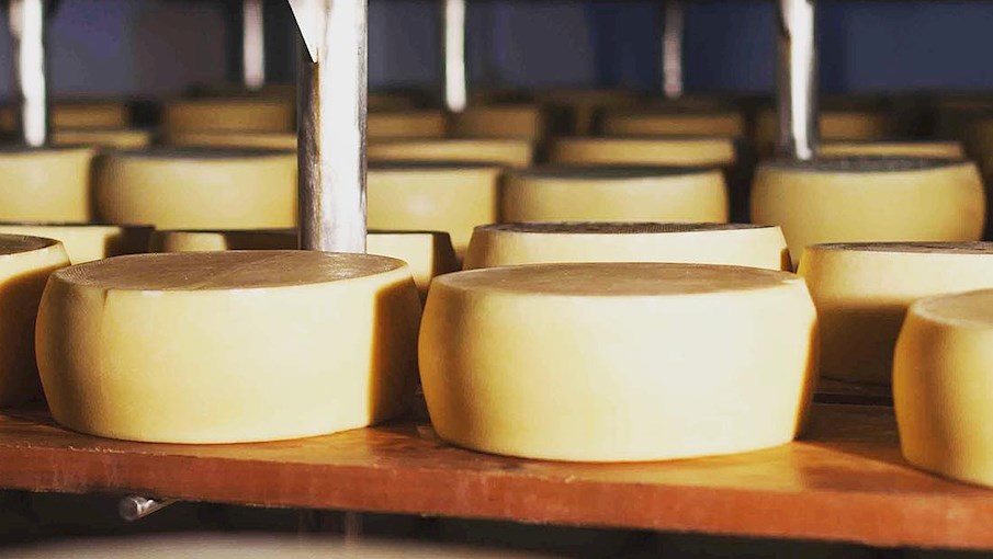 41 Best Cheeses in Greece - TasteAtlas