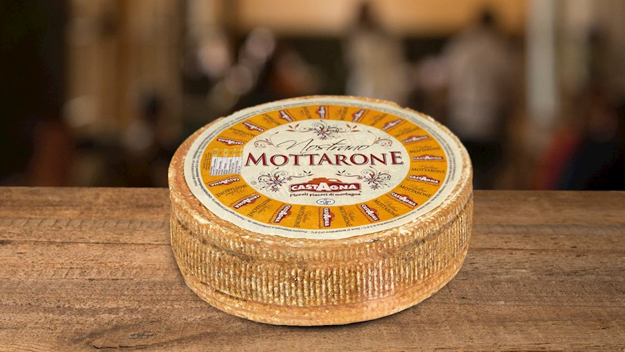 17 Best Washed Rind Cheeses in Italy - TasteAtlas