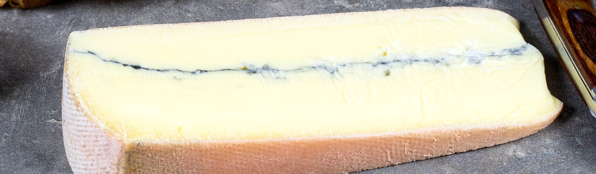 Top 35 Canadian Cheeses - TasteAtlas