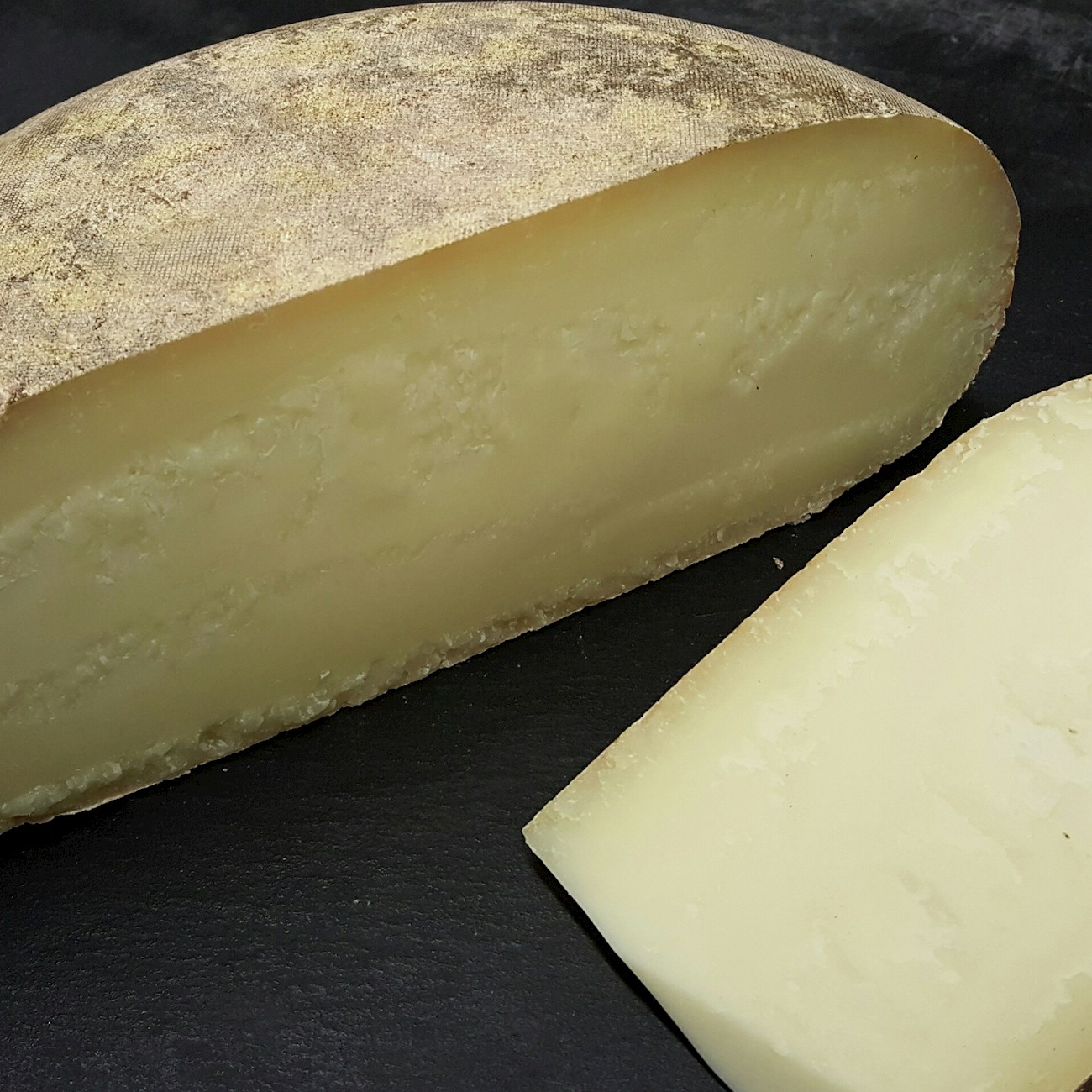 3 Best Natural Rind Cheeses in Minnesota - TasteAtlas