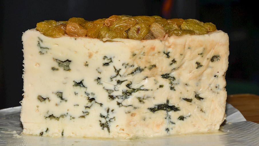13 Best Blue Cheeses in Italy - TasteAtlas