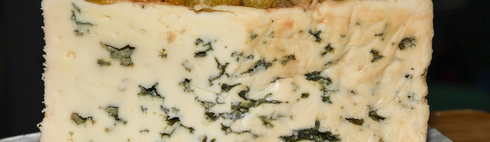 4 Best Semi-soft Cheeses in Veneto - TasteAtlas