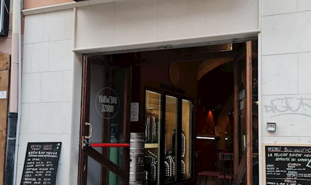 Brew Bay Beer Darqside - Best Gourmet Products | TasteAtlas