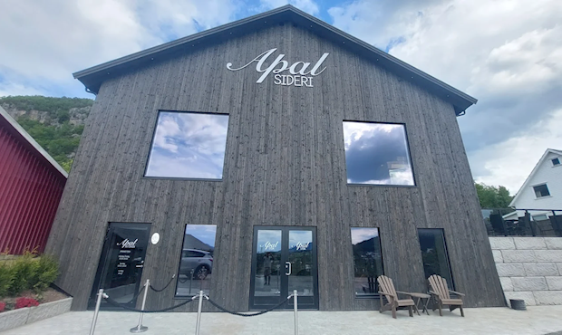 Apal Sideri Svaggen - Best Gourmet Products | TasteAtlas